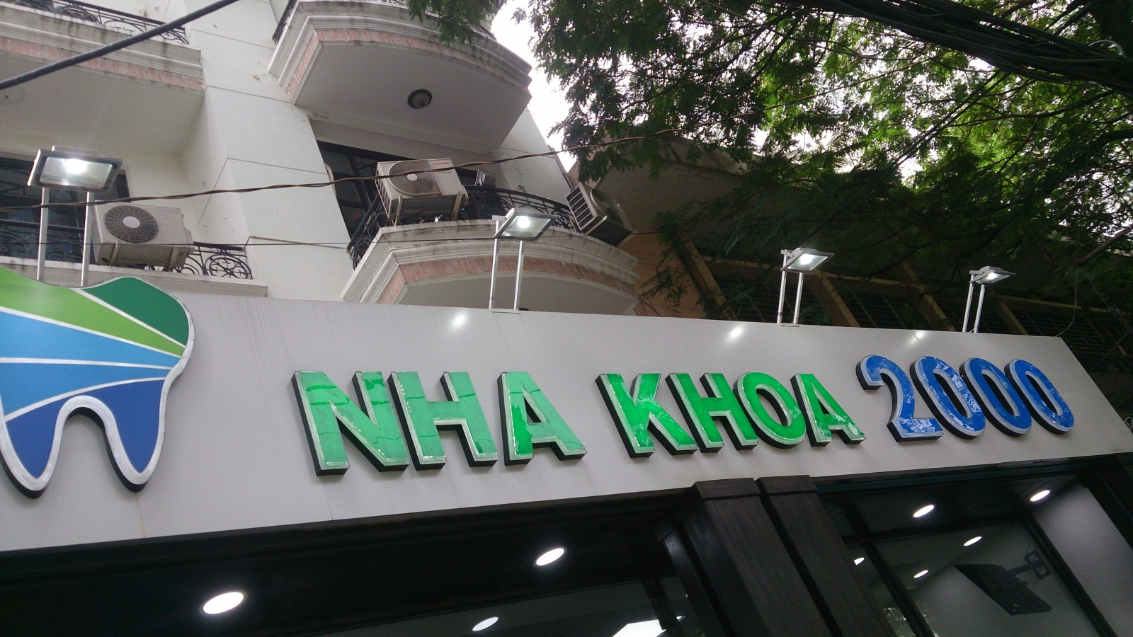 Bảng Hiệu Chữ Nổi Mica